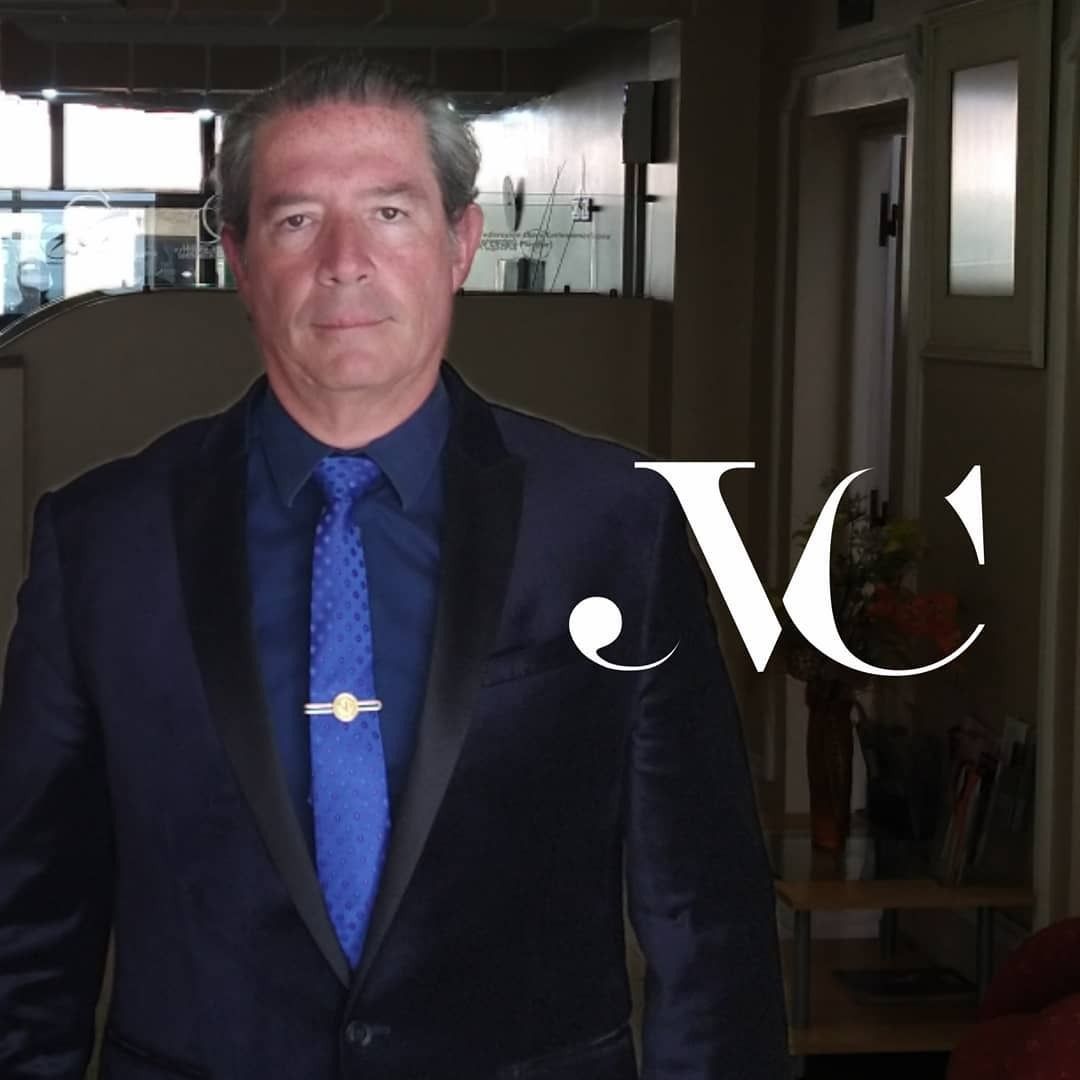 Dr. Javier Vera Cucchiaro | Experiencias y Promociones en Esteticas.com.ar